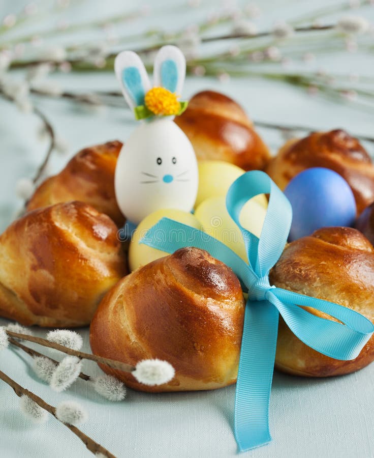 Easter bread basket stock photo. Image of celebrate, festive - 36696922