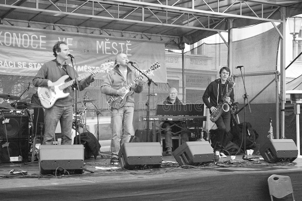 Easter in Town 2015 editorial stock image. Image of square - 52800129