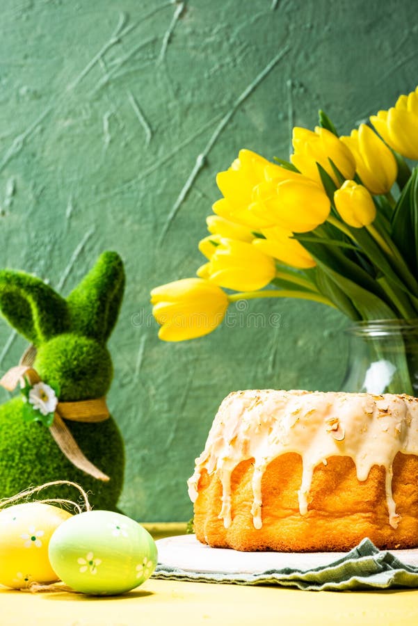 Easter Traditional Cake on Spring Decorated Table Stock Image - Image ...