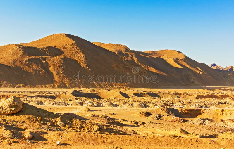 Eastern Desert Landscape in Egypt Stock Photo - Image of sand, africa ...