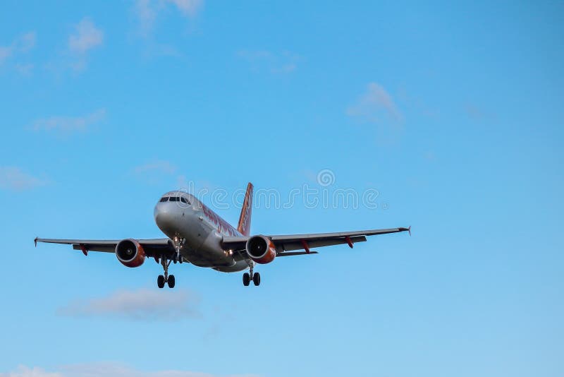 Easyjet airbus editorial stock image. Image of airbus - 70101084