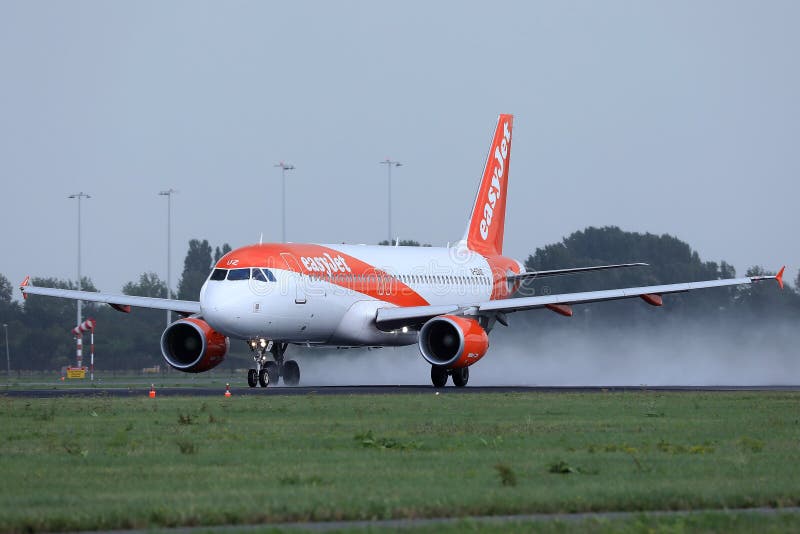 Easyjet Plane Landing on Runway Editorial Image - Image of flying ...