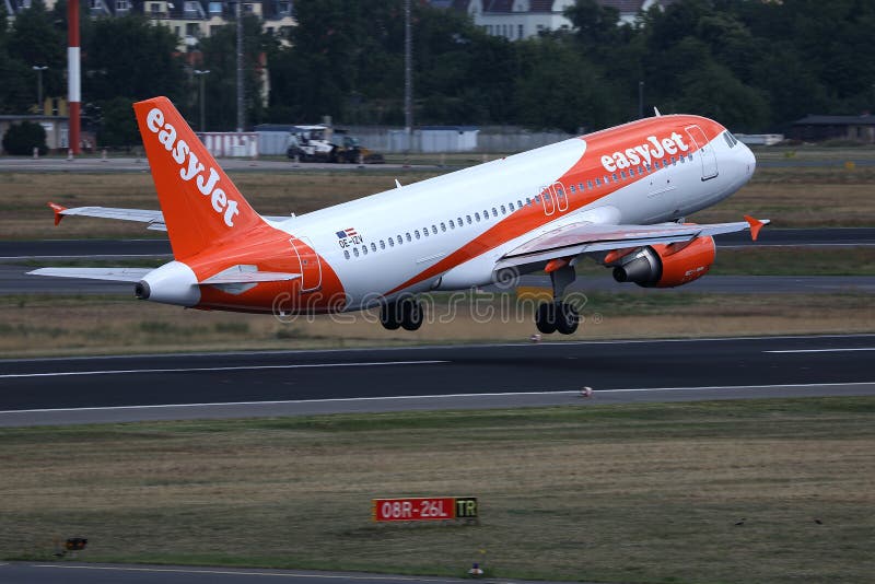 Easyjet plane taking off editorial photo. Image of departs - 131132506