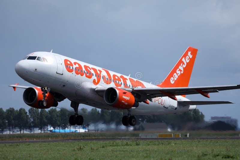 Easyjet plane taking off editorial photography. Image of airplane ...