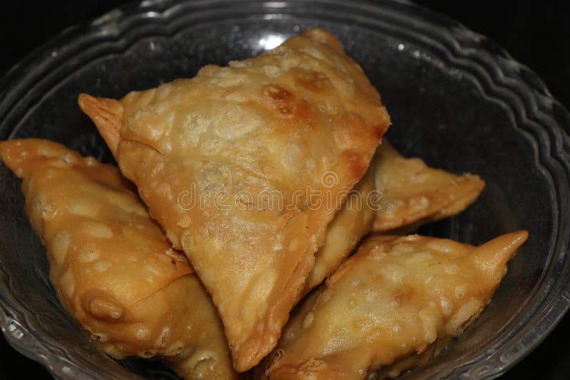 Eat Samosa with Tomato Ketchup Stock Image - Image of dish, cookery ...