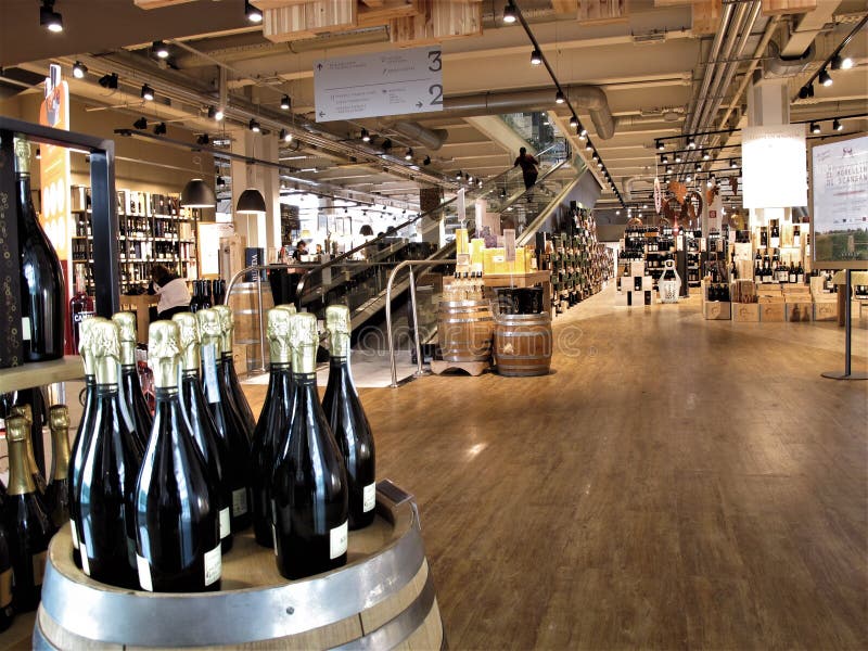 Eataly Store editorial stock photo. Image of high, shop - 44363433