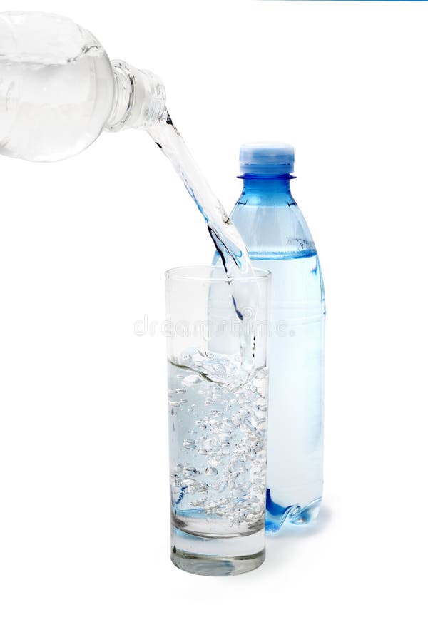 Eau potable image stock. Image du sain, propre, glace - 16717083