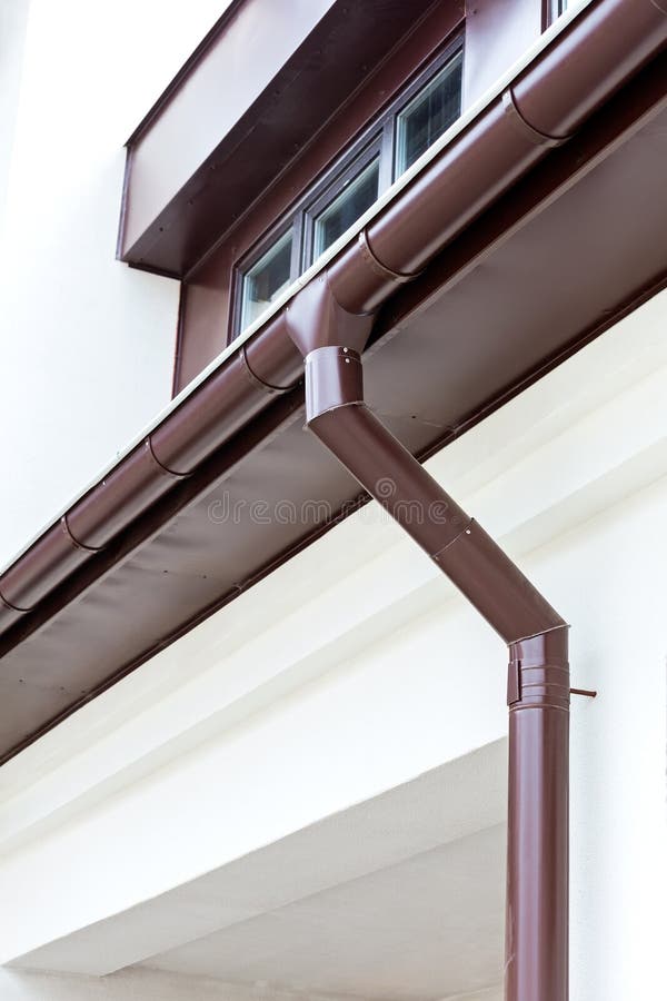 Eavestrough stock photo. Image of gutter, housetop, rainwater - 14347646