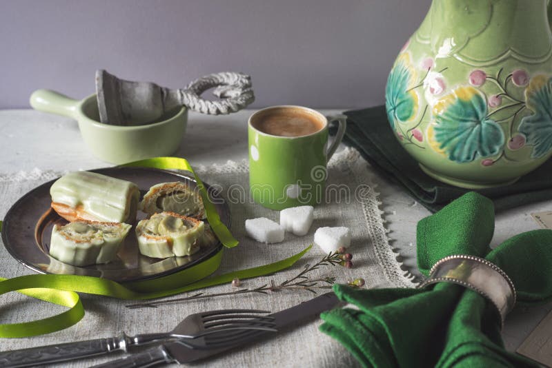 Eclair Green Decorations Table Horizontal Stock Photos - Free & Royalty ...