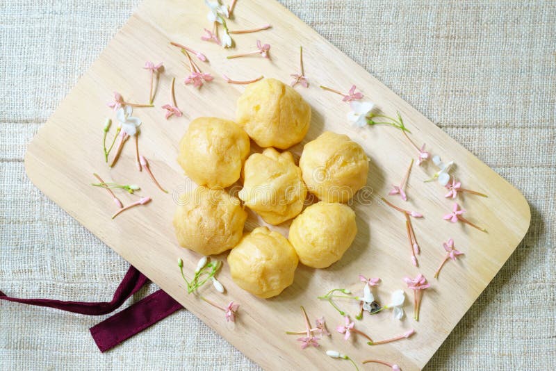 Eclairs Filled with Fresh Cream Stock Photo - Image of cream, appetizer ...