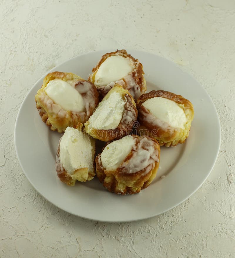 Eclairs Vla Custard Stock Photos - Free & Royalty-Free Stock Photos ...