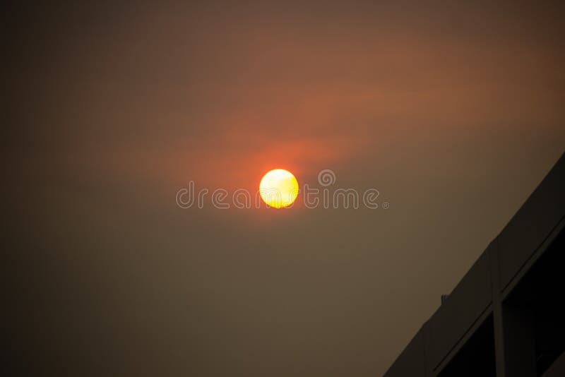 Eclipse Da LUA Do SANGUE Sobre O CÉU NOTURNO Do LA Foto de Stock ...
