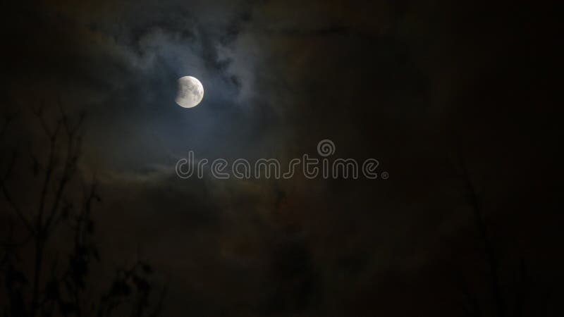 Eclipse Da Lua Na Lua Cheia Lua Super Do Sangue Azul Foto de Stock - Imagem de celeste ...