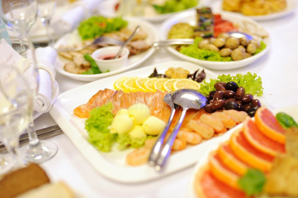 Eclisa roja imagen de archivo. Imagen de elegancia, adorne - 36941557