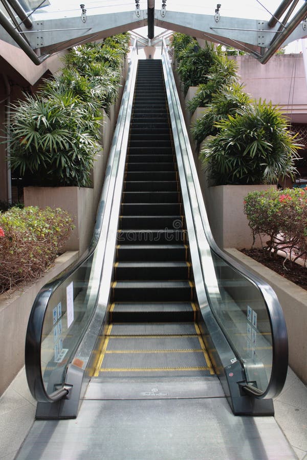 35,500 Escalator Photos - Free & Royalty-Free Stock Photos from Dreamstime