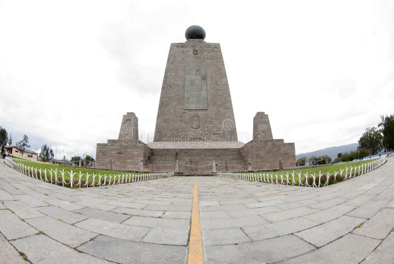 Ecua De Mitad Del Mundo Quito Del Ecuador Foto de archivo - Imagen de ...