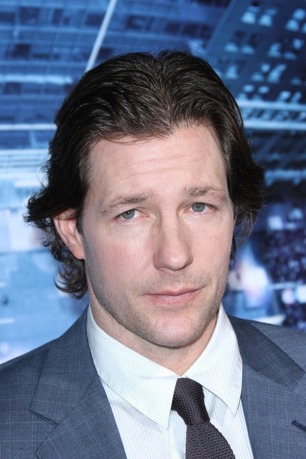 Ed Burns editorial photo. Image of ledge, premiere, theater - 23084301