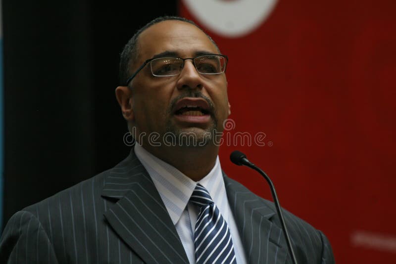 Ed Gordon editorial stock photo. Image of reporter, speak - 12567473