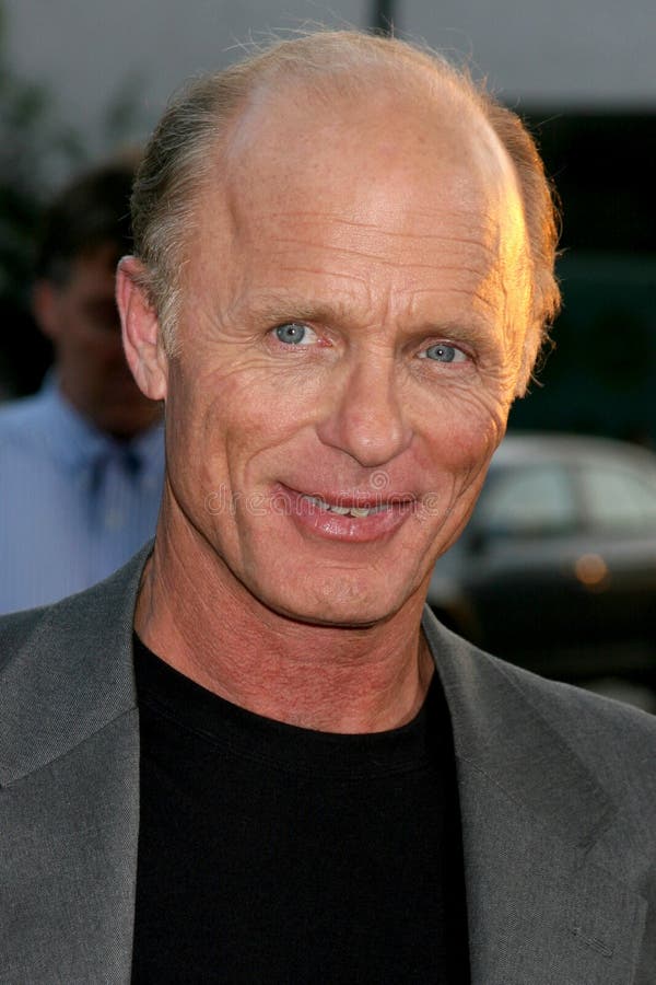 Ed Harris editorial stock image. Image of premiere, arriving - 20287084