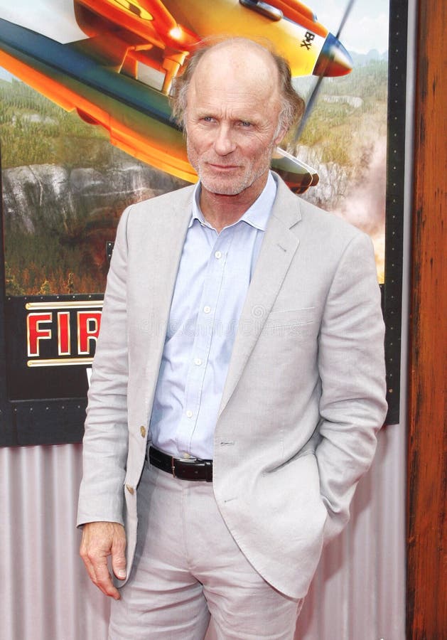 Ed Harris editorial photo. Image of redcarpet, premiere - 55838091