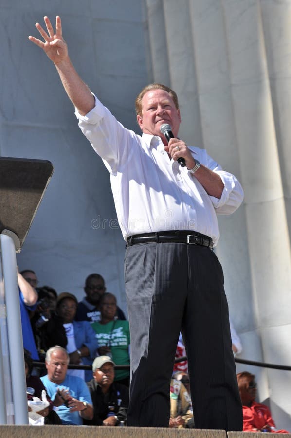 Ed Schultz editorial stock photo. Image of nation, working - 16321478