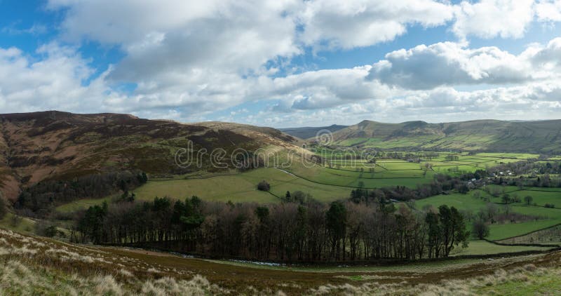 Edale Valley in the Snow, Peak District Stock Image - Image of mountain ...