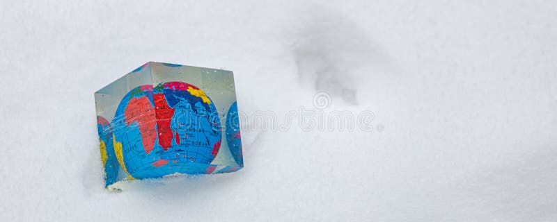 Globe cube in the snow editorial photography. Image of nature - 211104557