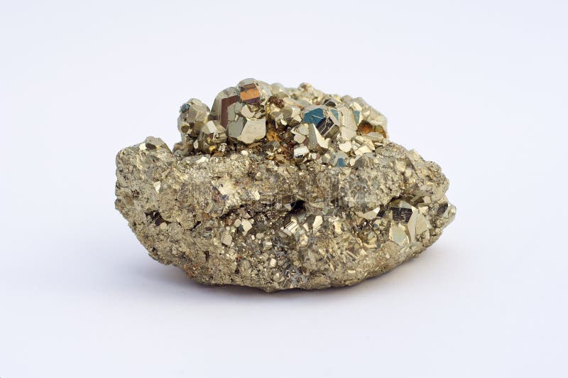 Edelstein-Pyrit stockbild. Bild von separat, quarz, pyrite - 37568459