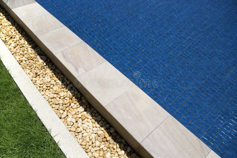Edge of swimimg pool stock image. Image of country, ecology - 31738357