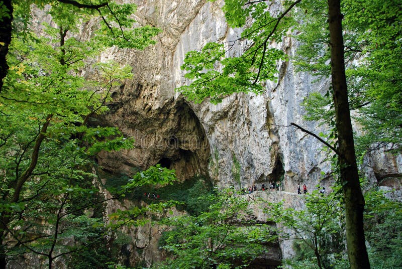Edge walkway stock image. Image of natural, rocks, steep - 59505665