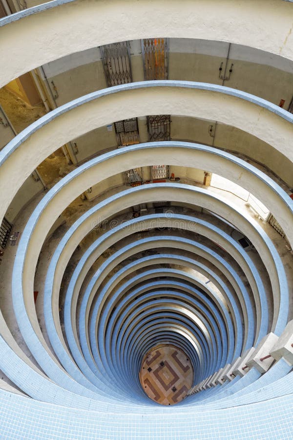 Edificio Circular En Hong Kong, Estado De Lai Tak Imagen de archivo ...