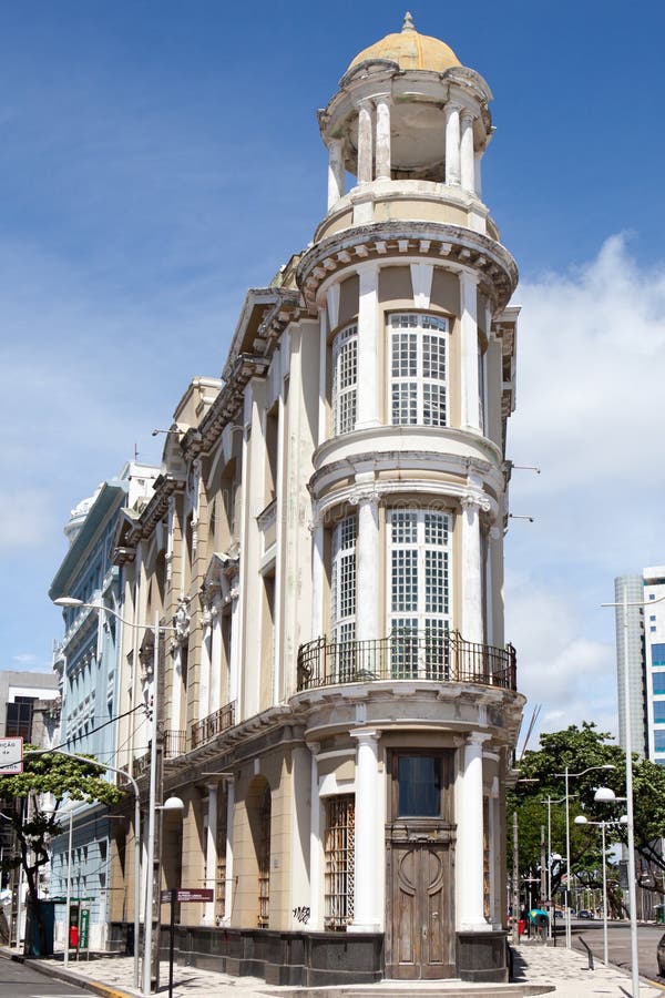 Edificio Colonial En El Centro De Recife En El Brasil Foto de archivo ...