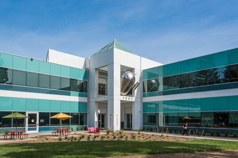 Edificio De Android En El Campus De Google Fotografía editorial ...
