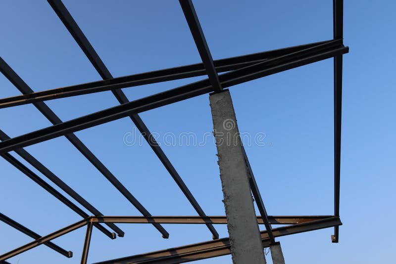 Edificio De Estructura De Techo De Acero Nuevo Concepto De Construcción ...