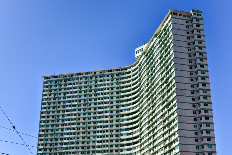 Edificio De FOCSA - La Habana, Cuba Imagen de archivo - Imagen de ...