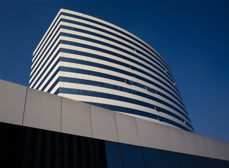 Edificio de INAIL en Roma foto de archivo. Imagen de urbano - 109493998