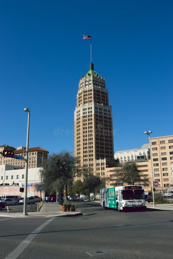 EDIFICIO DE LA VIDA DE LA TORRE EN SAN ANTONIO TEXAS, Foto de archivo ...