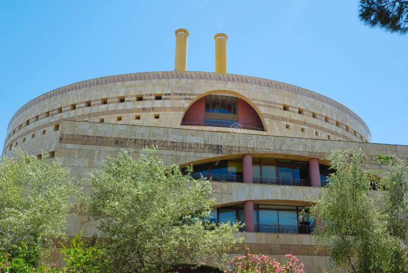 Edificio redondo foto de archivo. Imagen de andaluz, exterior - 23955888