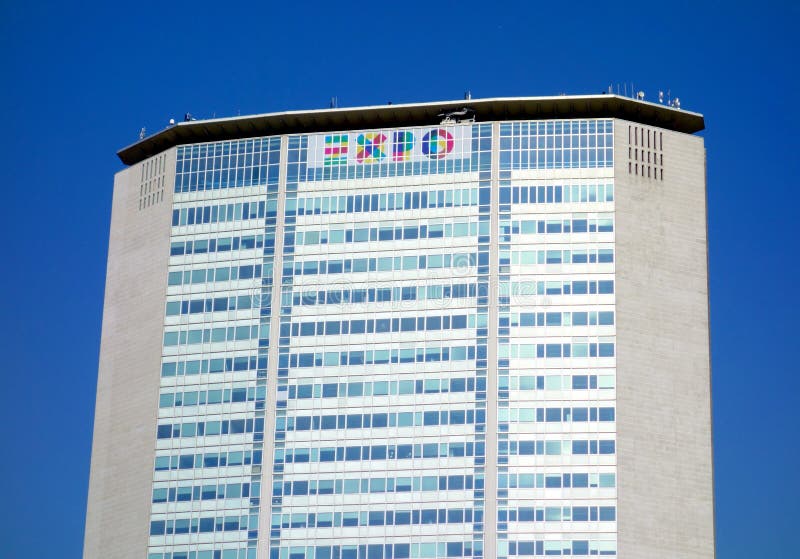 Edificio de Pirelli imagen editorial. Imagen de rascacielos - 43932410