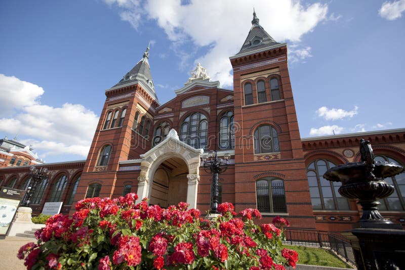 Edificio Del Museo Nacional De Smithsonian Fotografía editorial ...