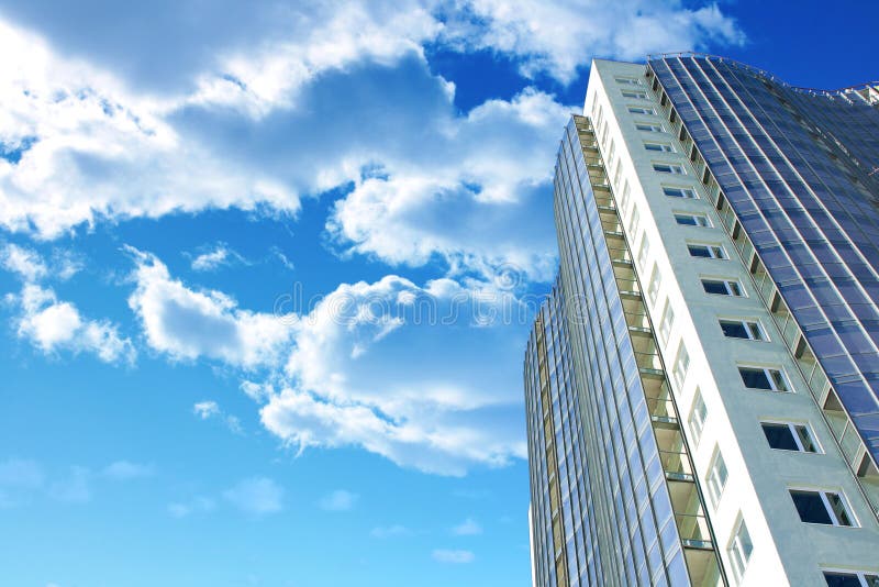 Edificio en perspectiva foto de archivo. Imagen de futurista - 8649530