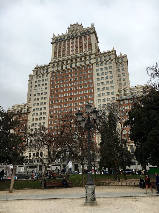 Edificio Espana Art Deco Rascacielos En Plaza De Espana Imagen de archivo - Imagen de cultura ...