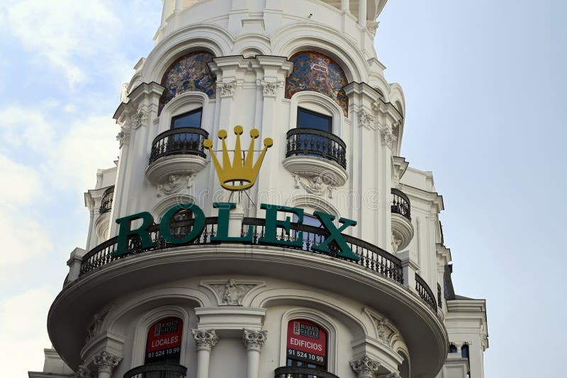 Edificio Grassy Building with Rolex Sign Editorial Photo - Image of ...