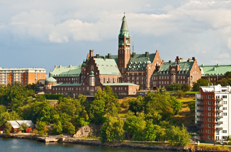 Edificio Hermoso En Estocolmo Foto de archivo - Imagen de amarradura ...