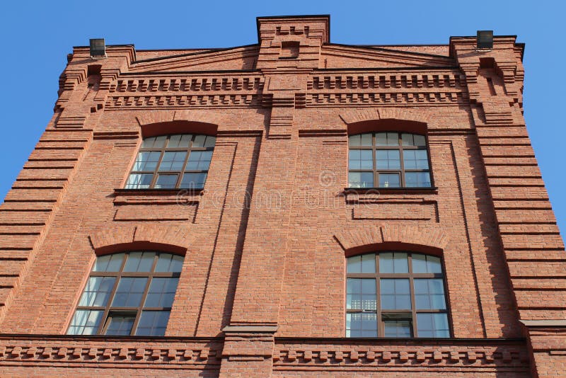 Edificio Industrial Del Ladrillo Foto de archivo - Imagen de edificio ...