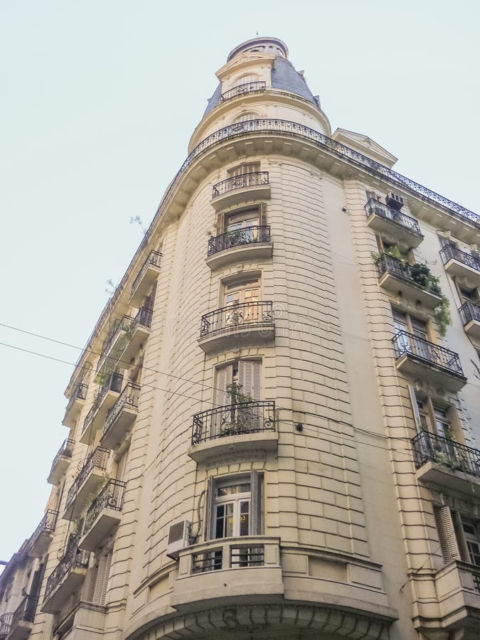 Edificios de Buenos Aires imagen de archivo. Imagen de tradicional ...