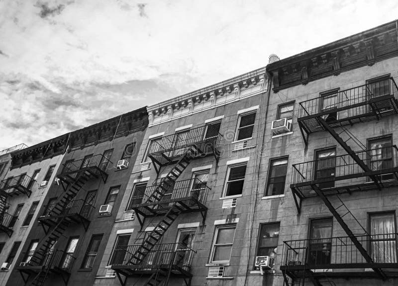 Edificios De Nueva York En Blanco Y Negro Foto de archivo - Imagen de ...
