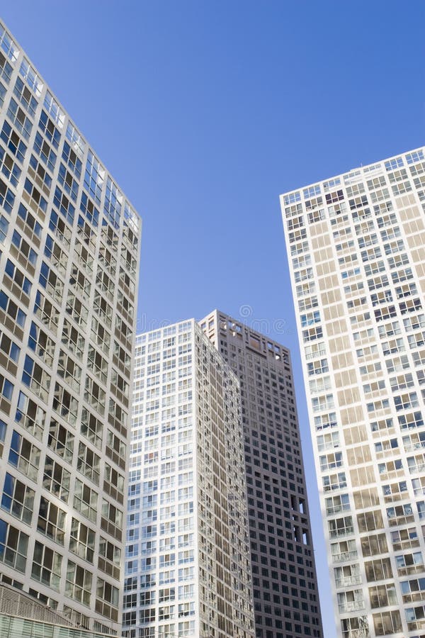 Pekín: Edificios De Cristal Modernos Imagen de archivo - Imagen de ...