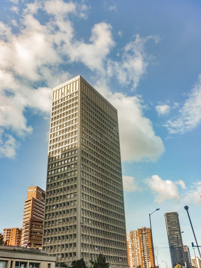 Edificios Modernos En Bogotá Colombia Imagen de archivo - Imagen de ...
