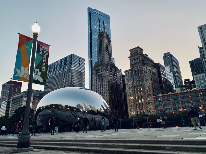 Edificios Modernos En El Centro De Chicago Fotografía editorial ...